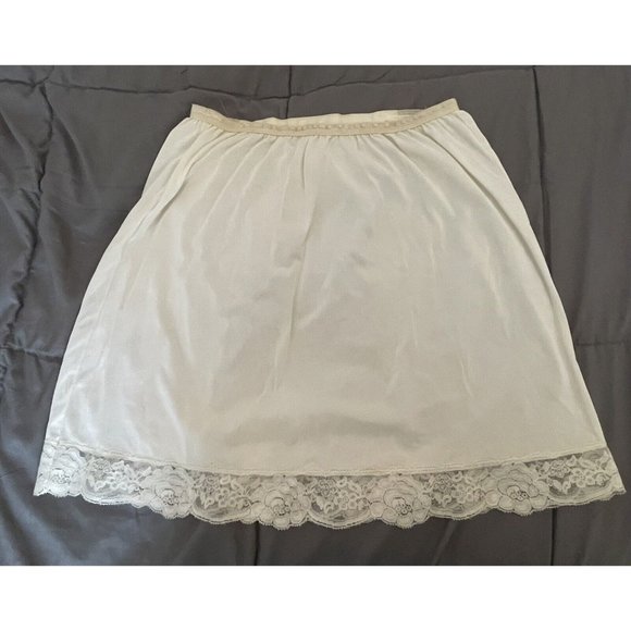 Gossard Artemis | Intimates & Sleepwear | Vintage Gossard Artemis Half ...